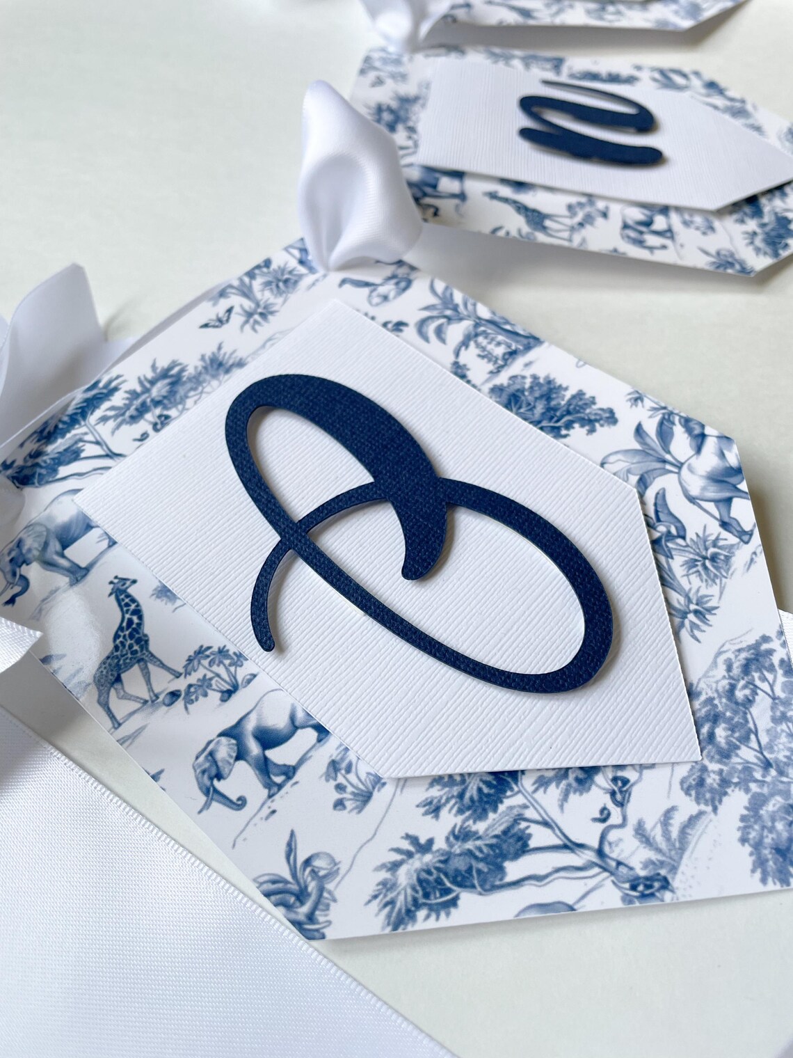 Chinoiserie Navy Blue Banner - Etsy