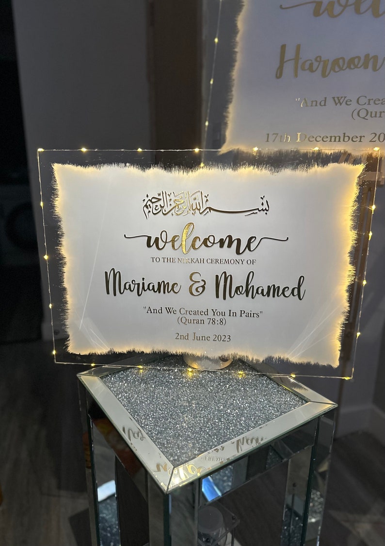 A2 Wedding Welcome Sign With LED Lights Brushstroke Effect - Etsy