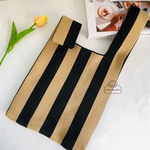 Women Hand-woven Stylish Stripe Bag, Handmade Crochet Casual Shopping ...
