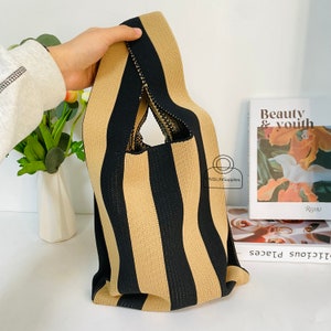 Women Hand-woven Stylish Stripe Bag, Handmade Crochet Casual Shopping ...