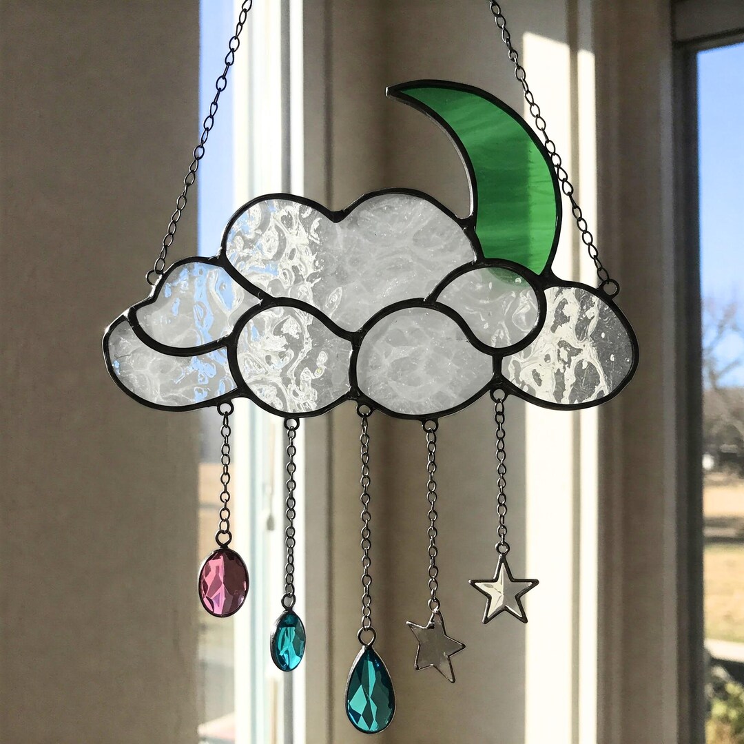 Modèle de vitrail croissant de lune et nuage rêveur, modèle en verre attrape-soleil croissant de ...