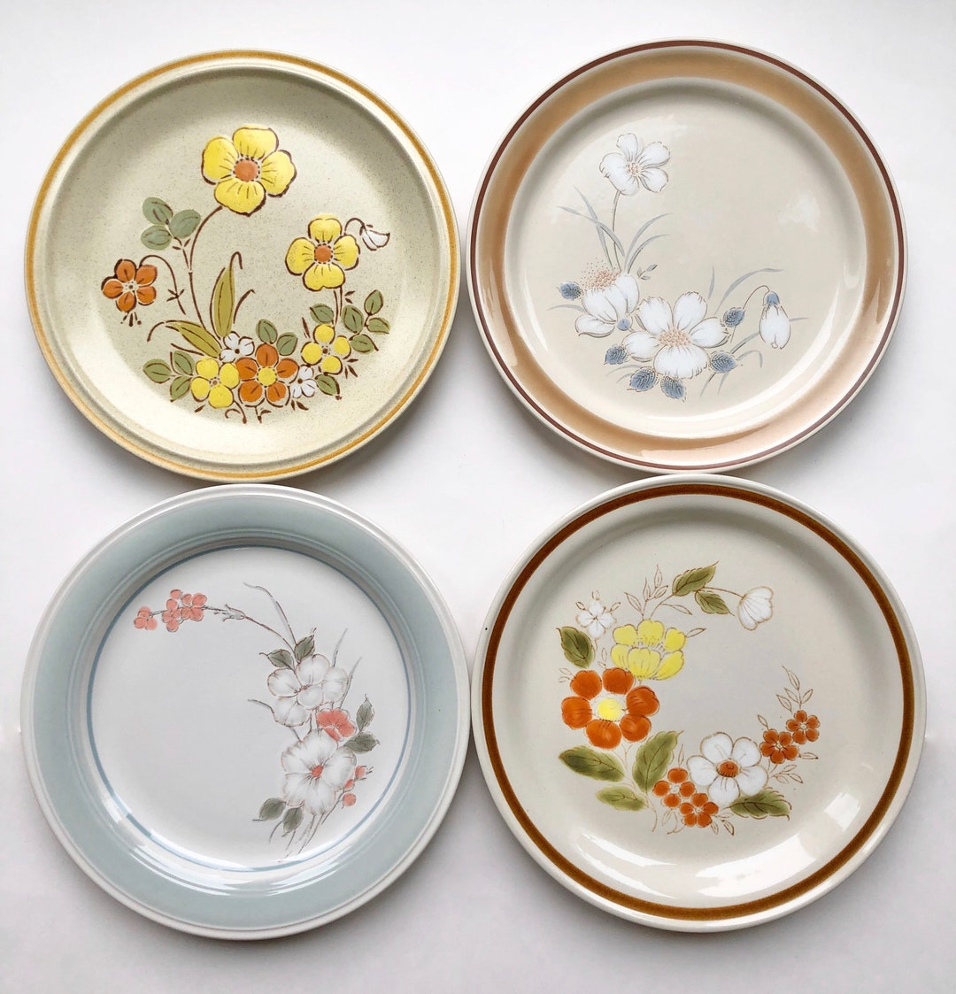 Mismatched Stoneware 4 Dinner Plates. Mix and Match Plates. Retro MCM ...
