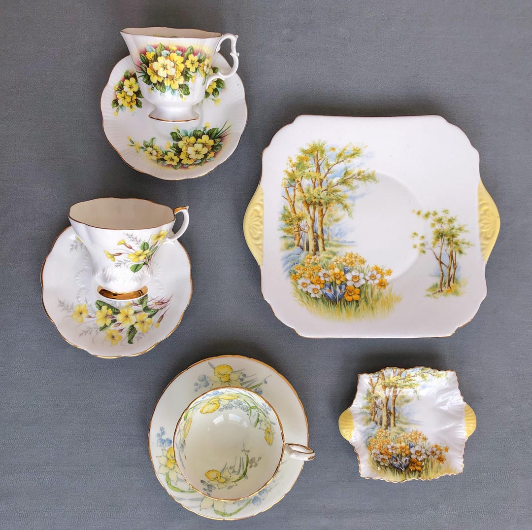 Daffodils / Primroses Tea Cups and Saucers, Cake Plate, Fruit Dish ...