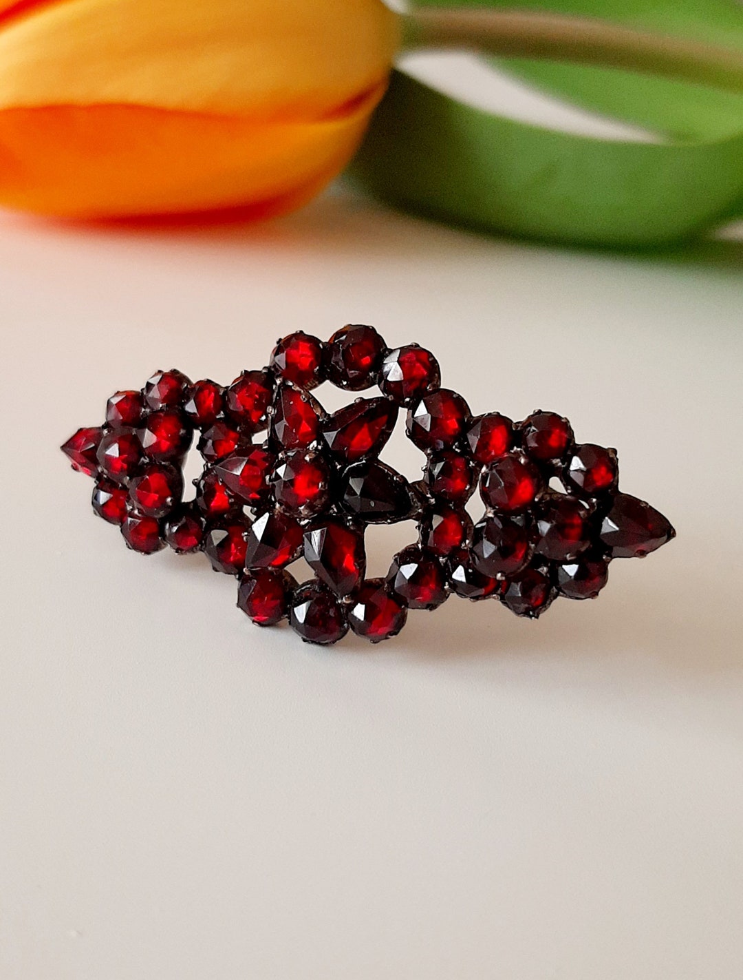 Rare broche ancienne de grenats bohèmes avec grenats pyrope - Etsy France