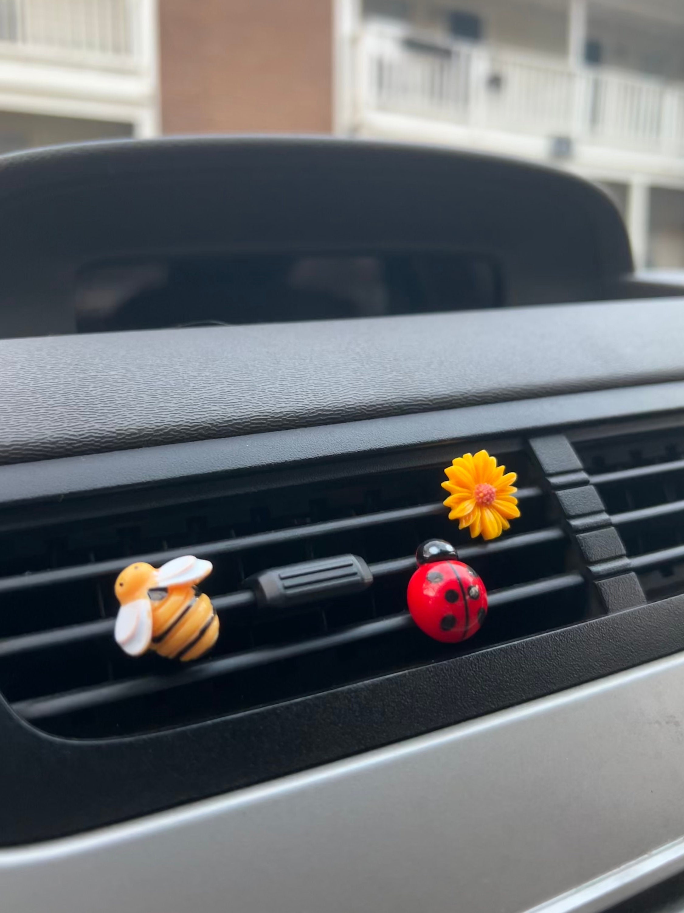 Cute Car Vent Clips Ladybug Bumblebee and Daisy Flower Set - Etsy