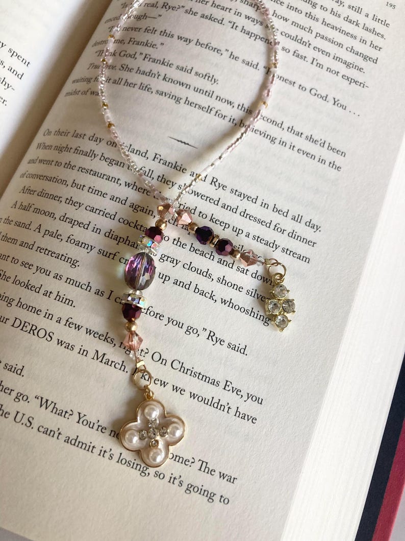 Handmade Beaded Bookmark With Flower Charms: Book Lover Gift - Etsy