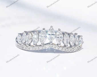 Queen Cut Diamond Ring - Etsy