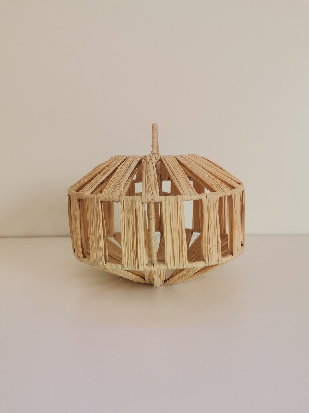 Small Raffia Ball Suspension - Etsy