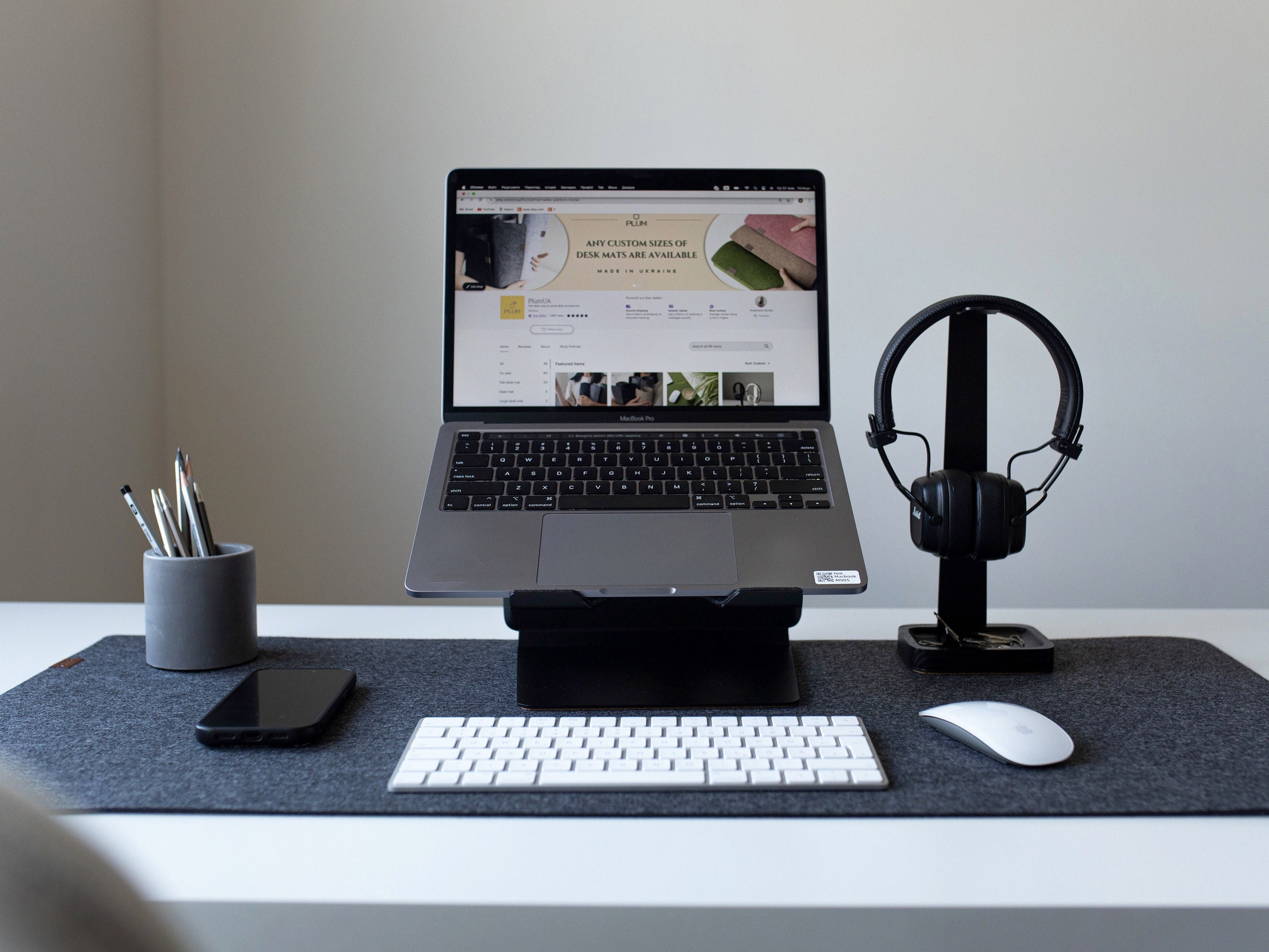 Laptop Stand Wooden, MacBook Pro Stand Wood Laptop Riser, Desk ...
