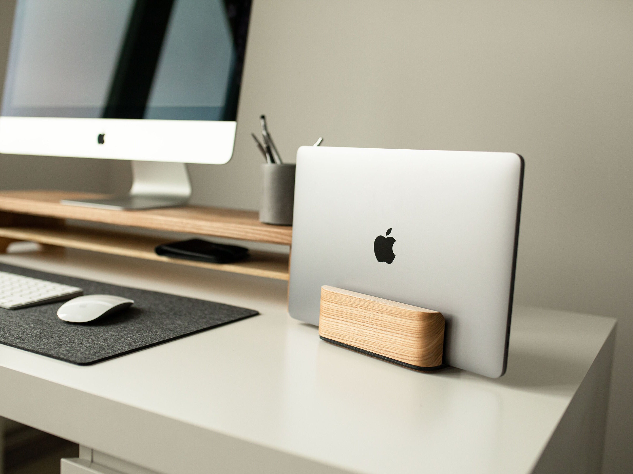 Vertical Laptop Stand Adjustable, MacBook Pro Stand, iPad Holder, Wood ...