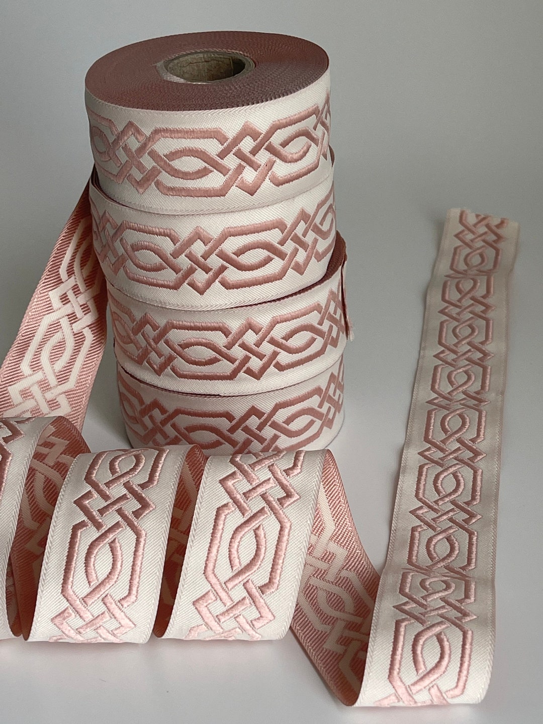 Medieval Ribbon Celtic Braid Pattern Off-white and Pink Medieval Braid ...