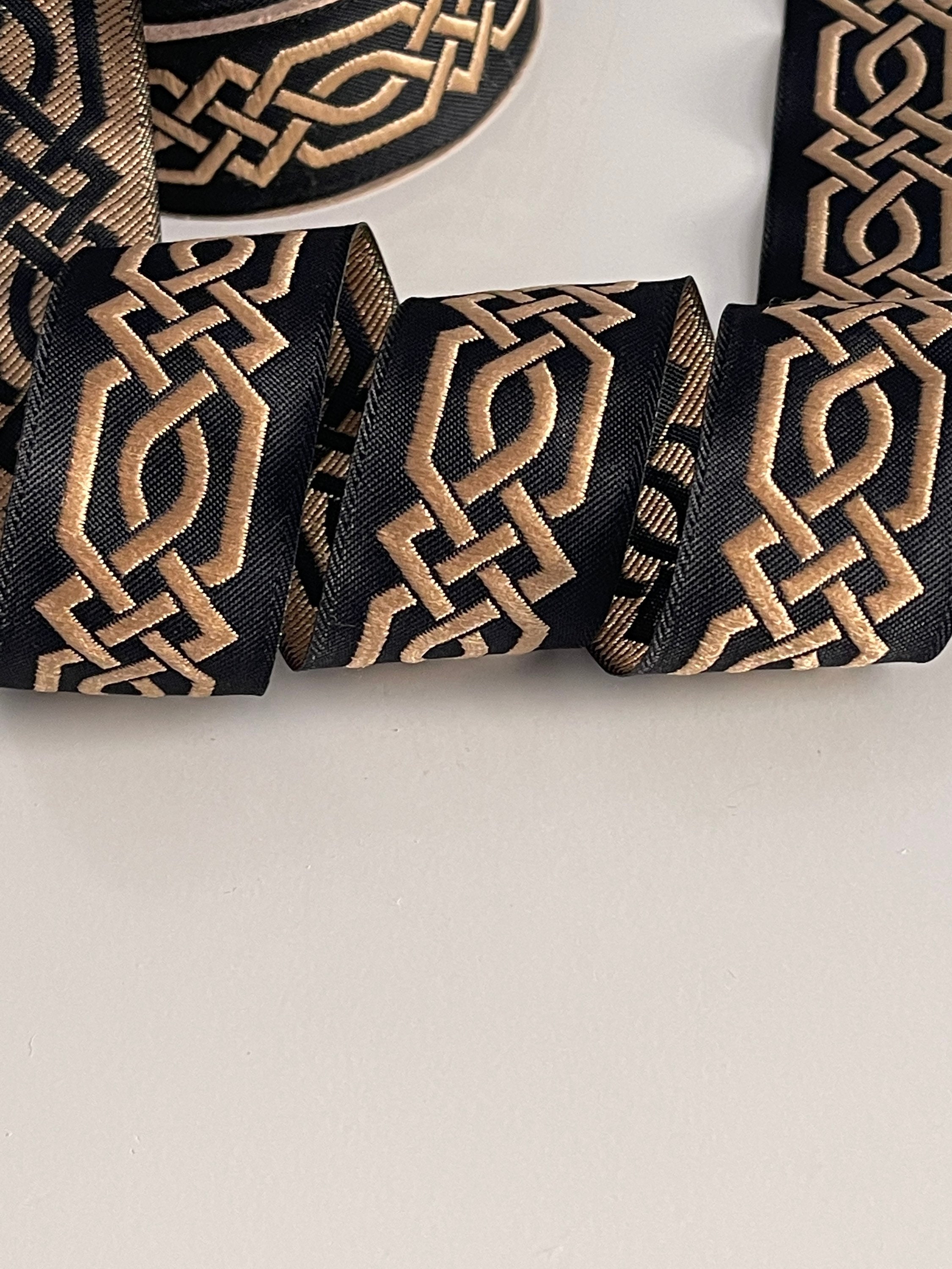 Medieval Border Celtic Pattern Medieval Braid 35 Mm Woven Braid ...