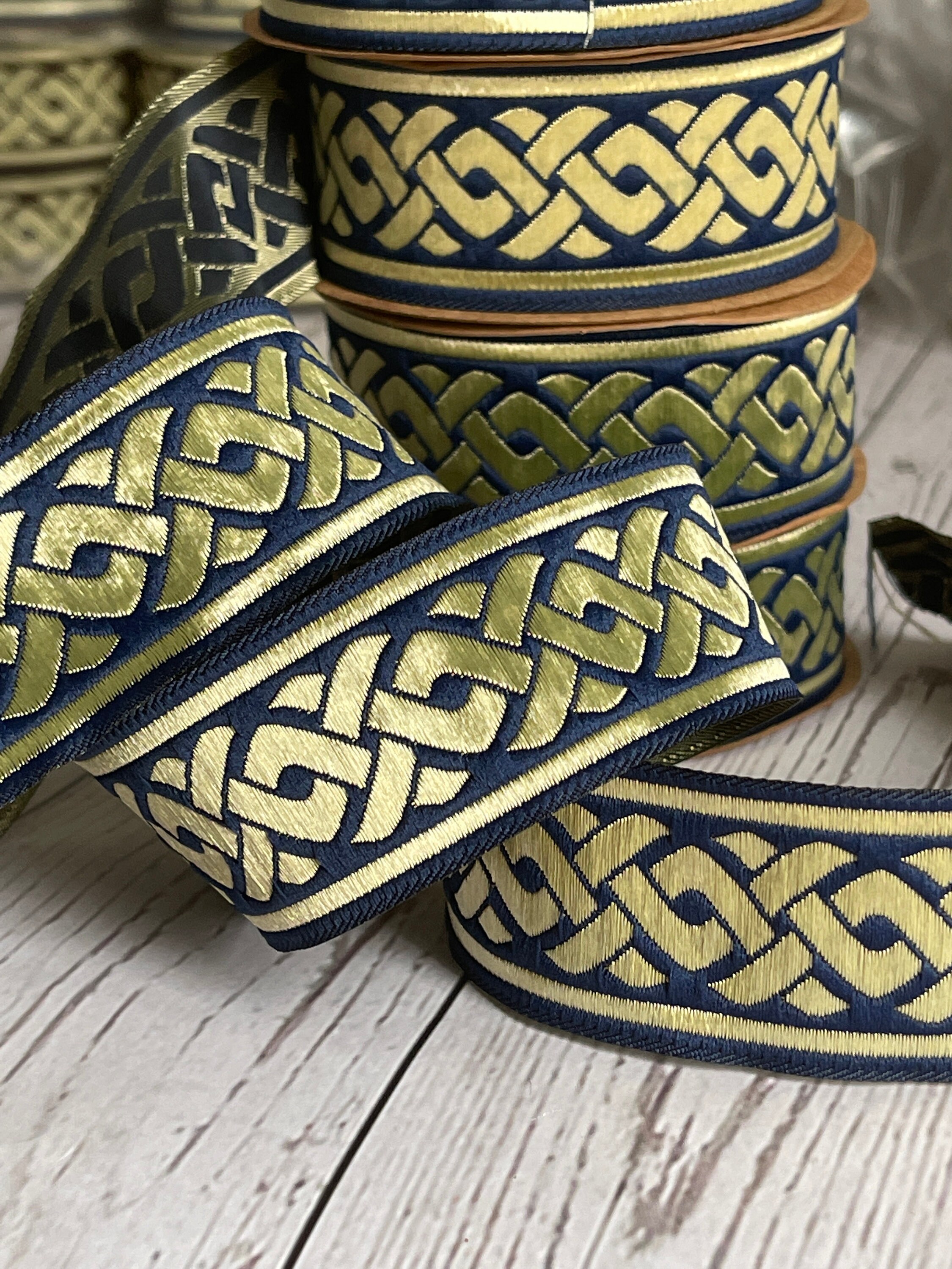 Blue and Gold Medieval Braid Medieval Braid Celtic Braid Pattern ...