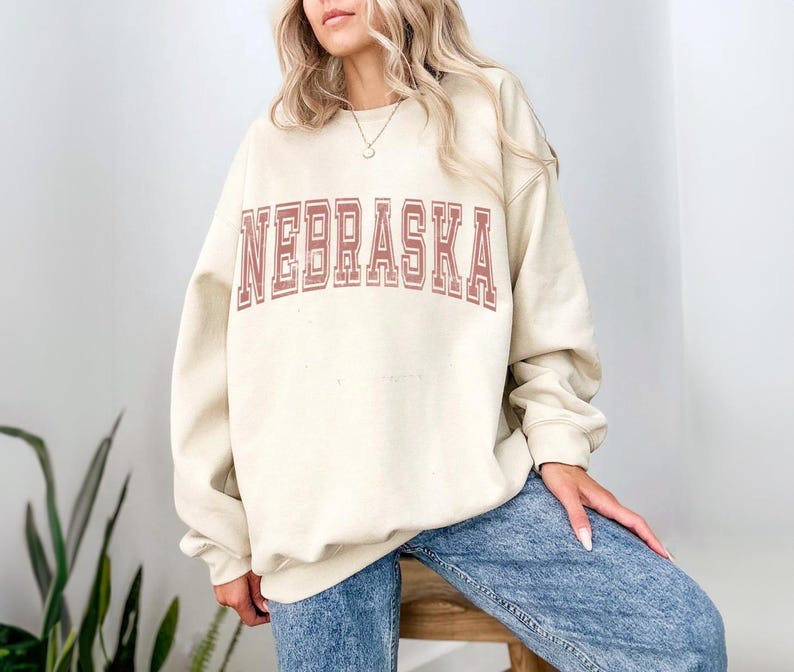 Nebraska State Pride Vintage Retro Crewneck Sweatshirt, Midwest ...
