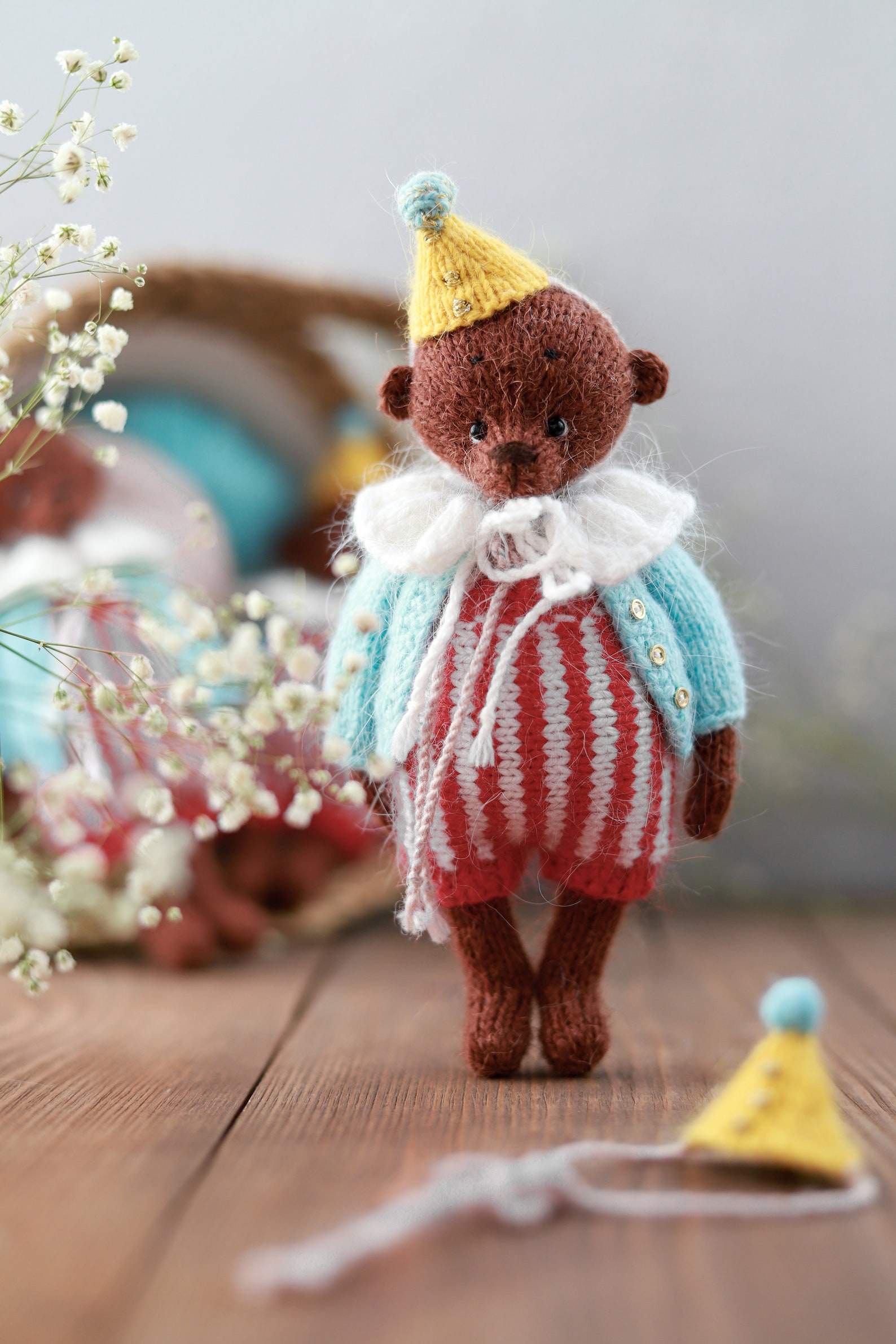 Knitted Circus Bear Clown. Detailed Pattern in English. Amigurumi ...