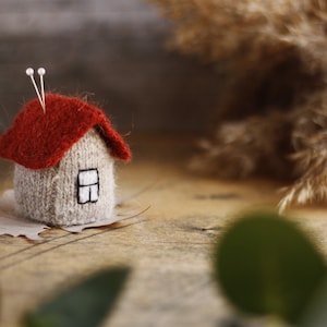 Small Knitted House. Knitting Home Decor Pattern. - Etsy