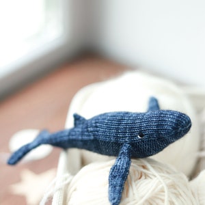 Knitted Blue Whale. Detailed Pattern in English and Russian. Amigurumi ...