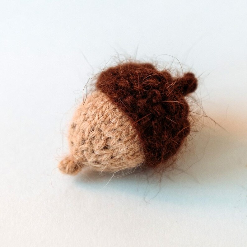 My Perfect Oak Leaf Knitting Pattern. Knitted Acorn Miniature Step by ...