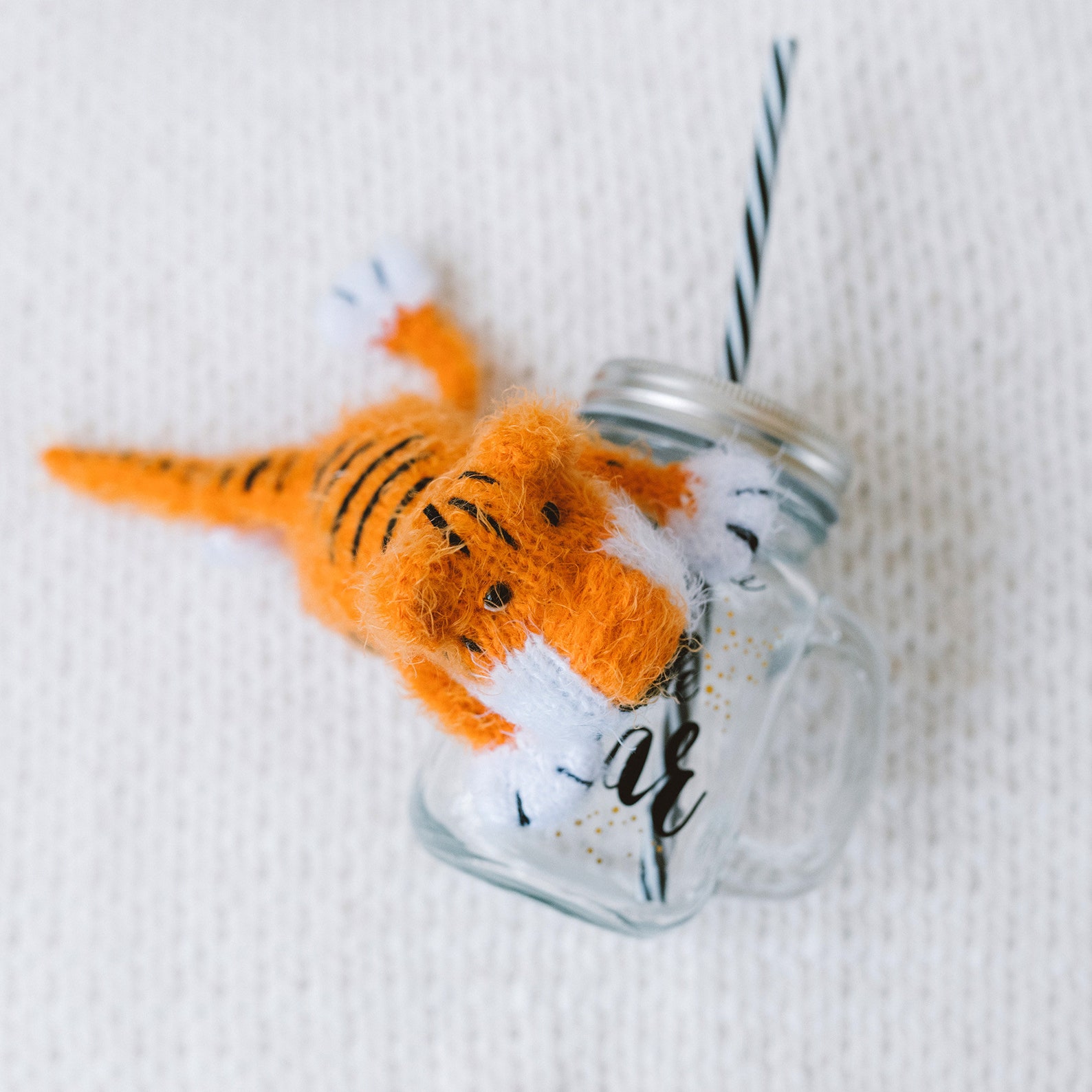 Funny Tiger Knitting Pattern. Knitted Amigurumi Tiger Step by Step ...
