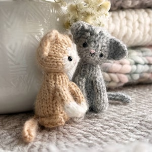 Mini Cat Knitting Pattern Tiny Pet Pattern. Nimble Mouse as a Gift ...