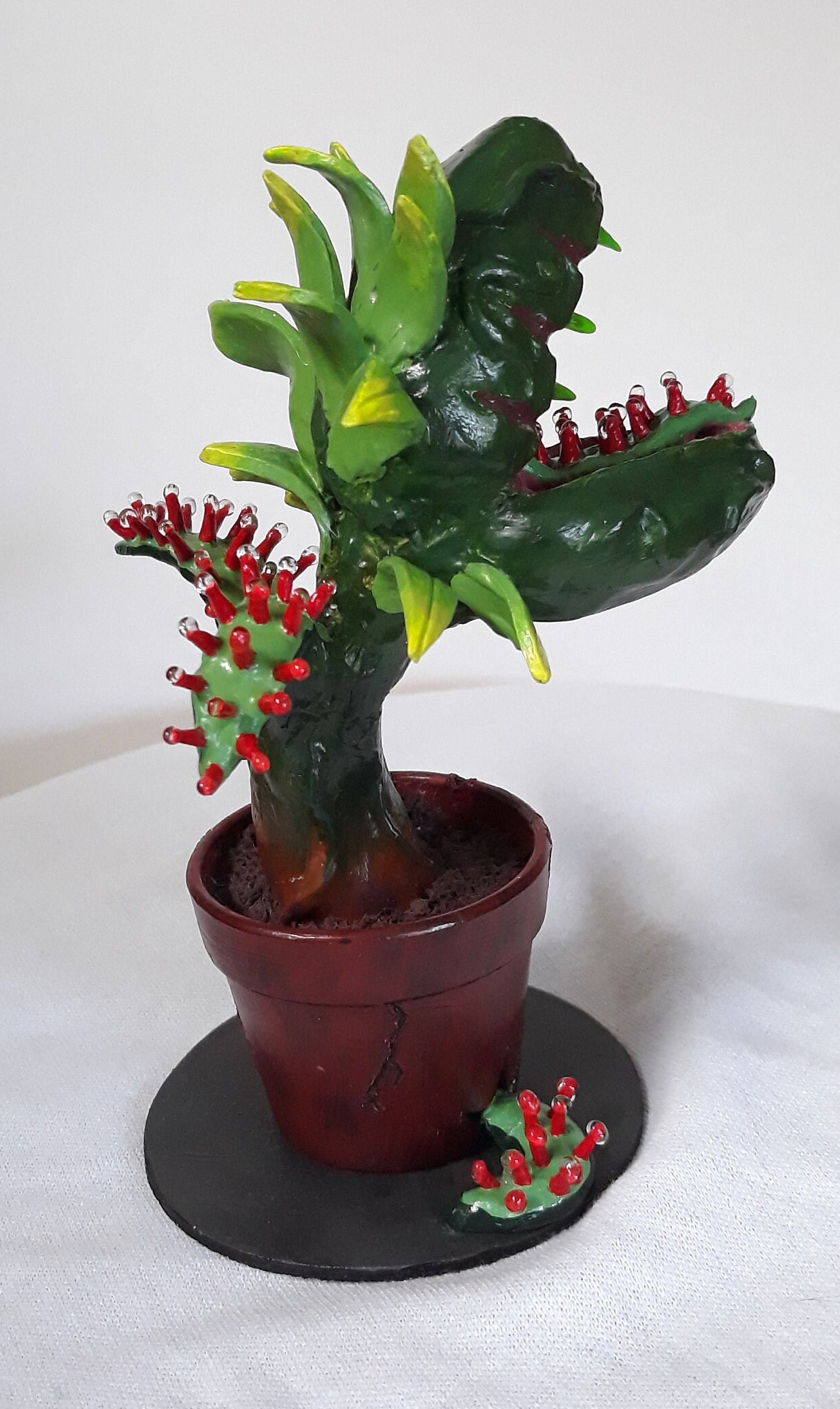 Original Carnivorous Sundew Man Eating Plant Sculpture (glows Under ...