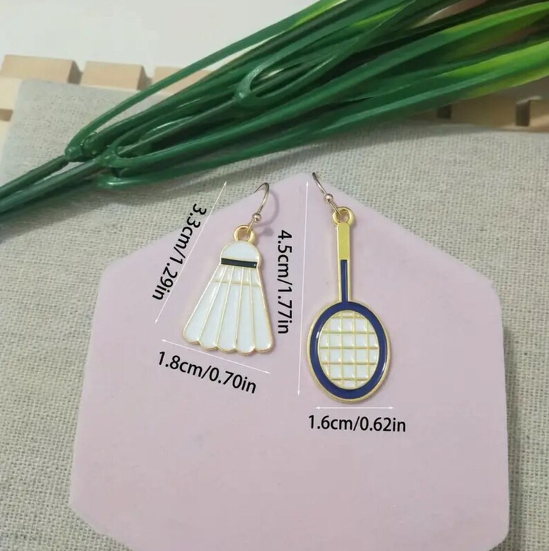 Retro Badminton Racket & Birdie Design Dangle Earrings Simple Sporty ...