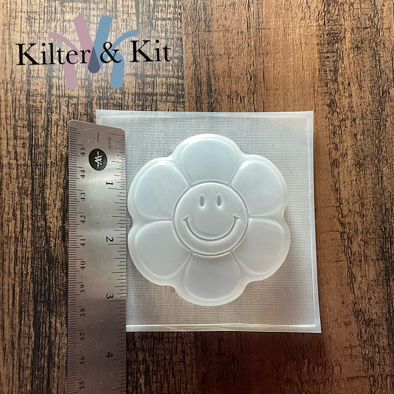 Smiley Face Flower Mold Bath Bomb Mold Plastic Mold Soap - Etsy