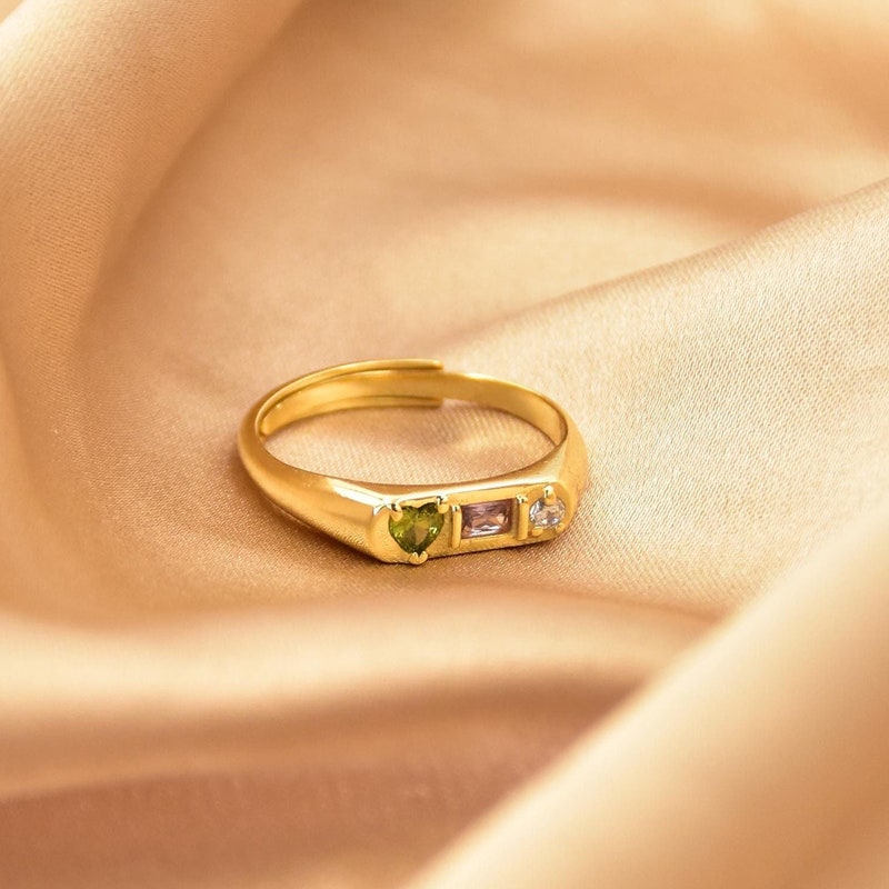 Birthstone Signet - Etsy