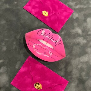Glossy Lips Business Gift Certificate, Customizable Women Shop Gift ...
