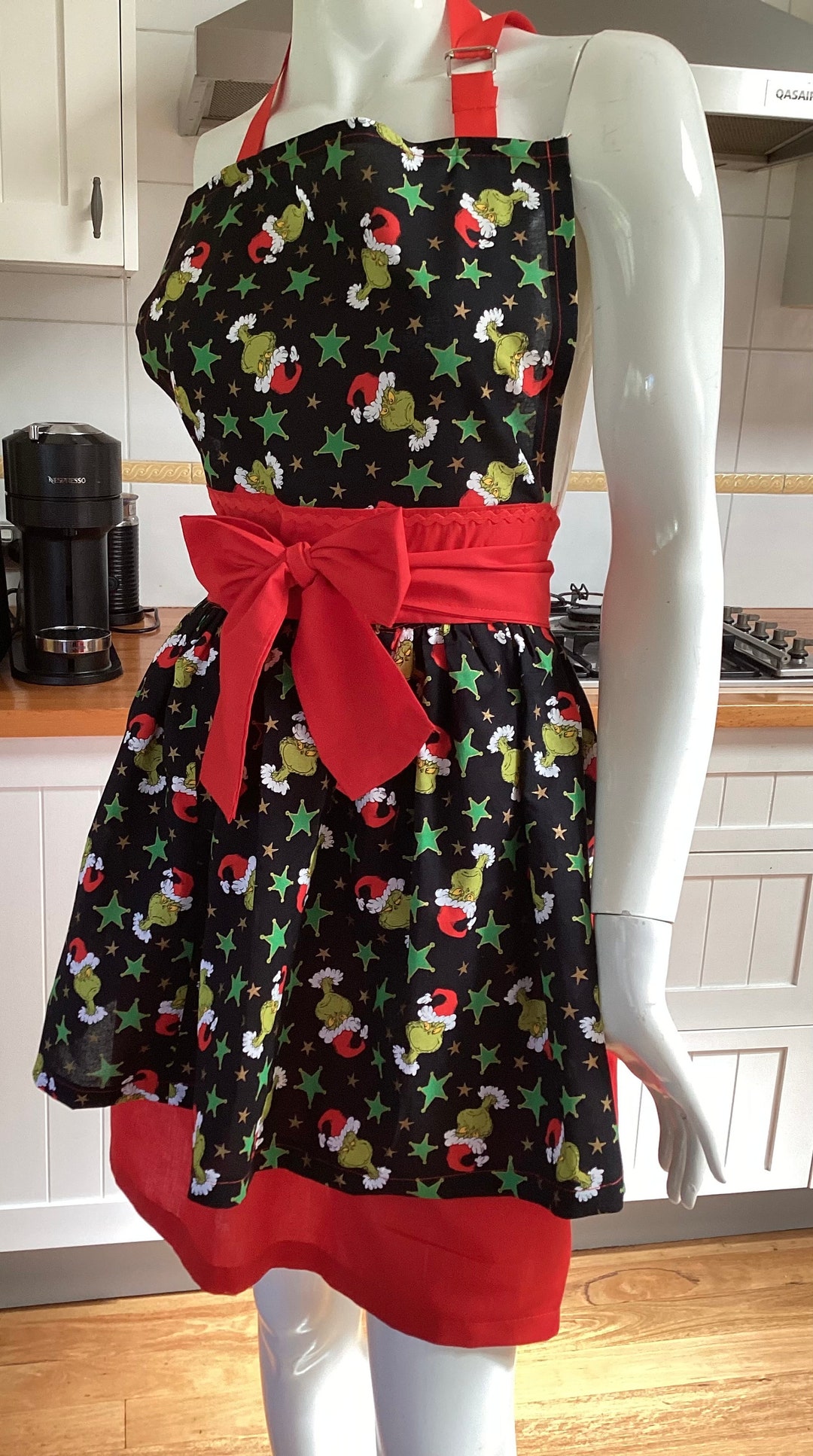 The Grinch Christmas Hostess Apron - Etsy