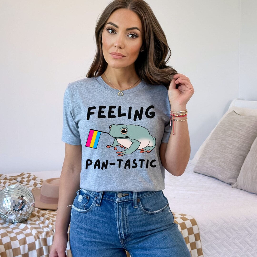 Feeling Pan-tastic Pansexual Pride Flag Cute Pride Month Frog T-shirt ...
