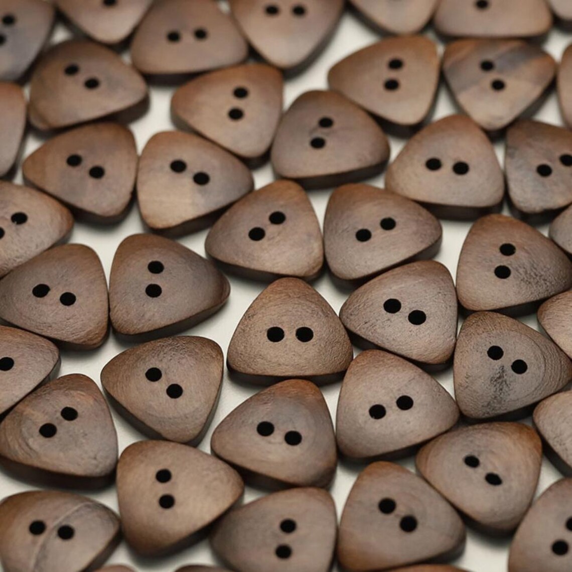 2-hole Triangular Wood Buttons Kids Women Natural Wood Buttons for DIY ...