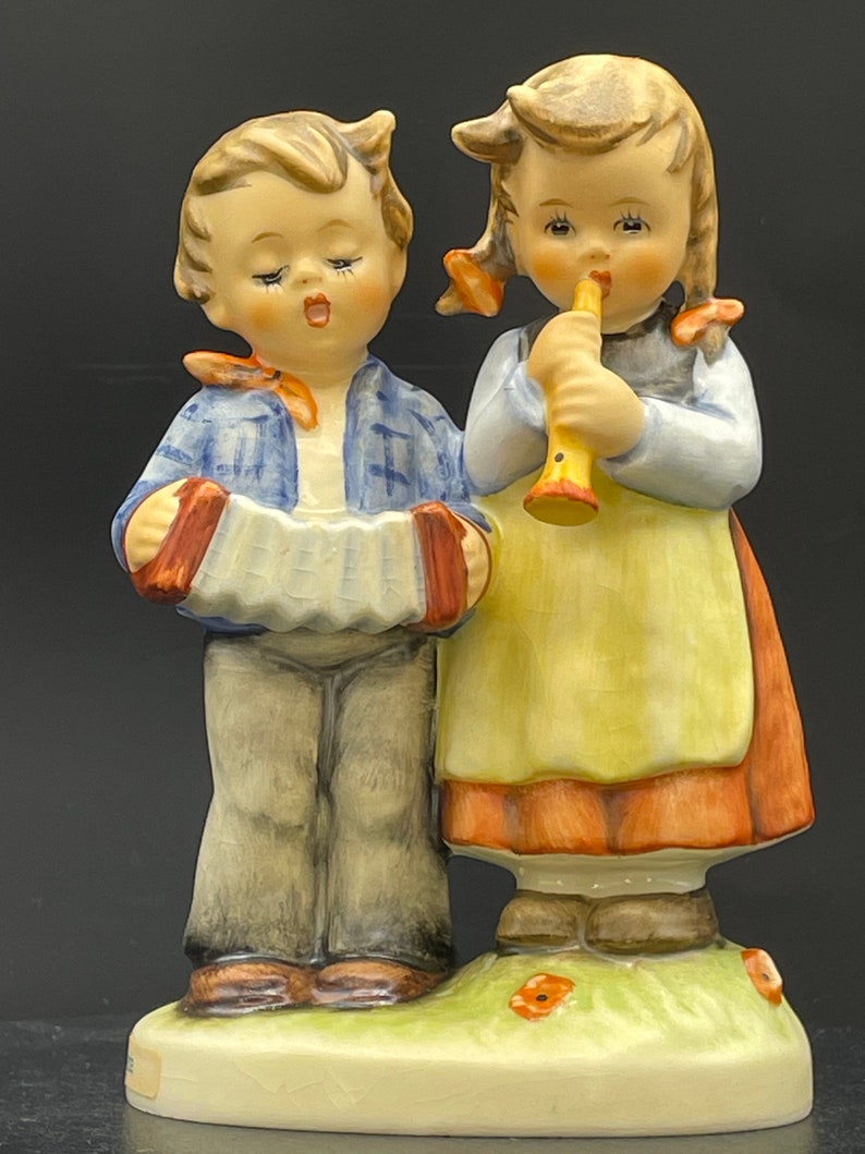 Hummel Birthday Serenade 218 2/0 - Etsy