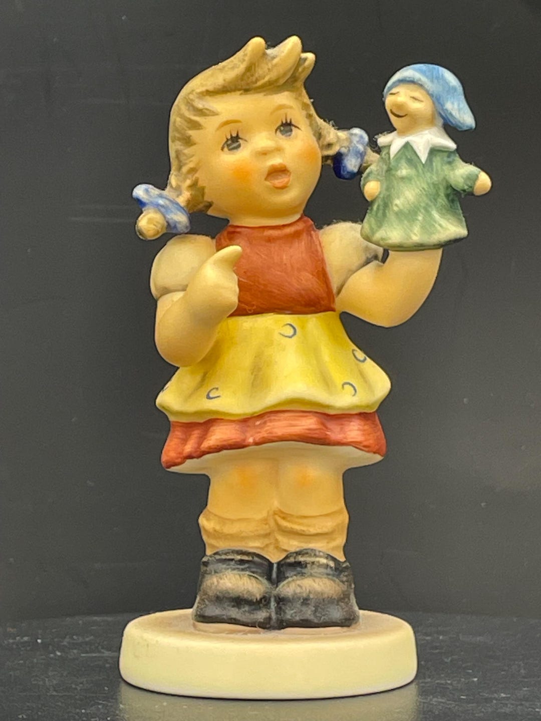Hummel Puppet Love 2209/A First Issue 2004 - Etsy