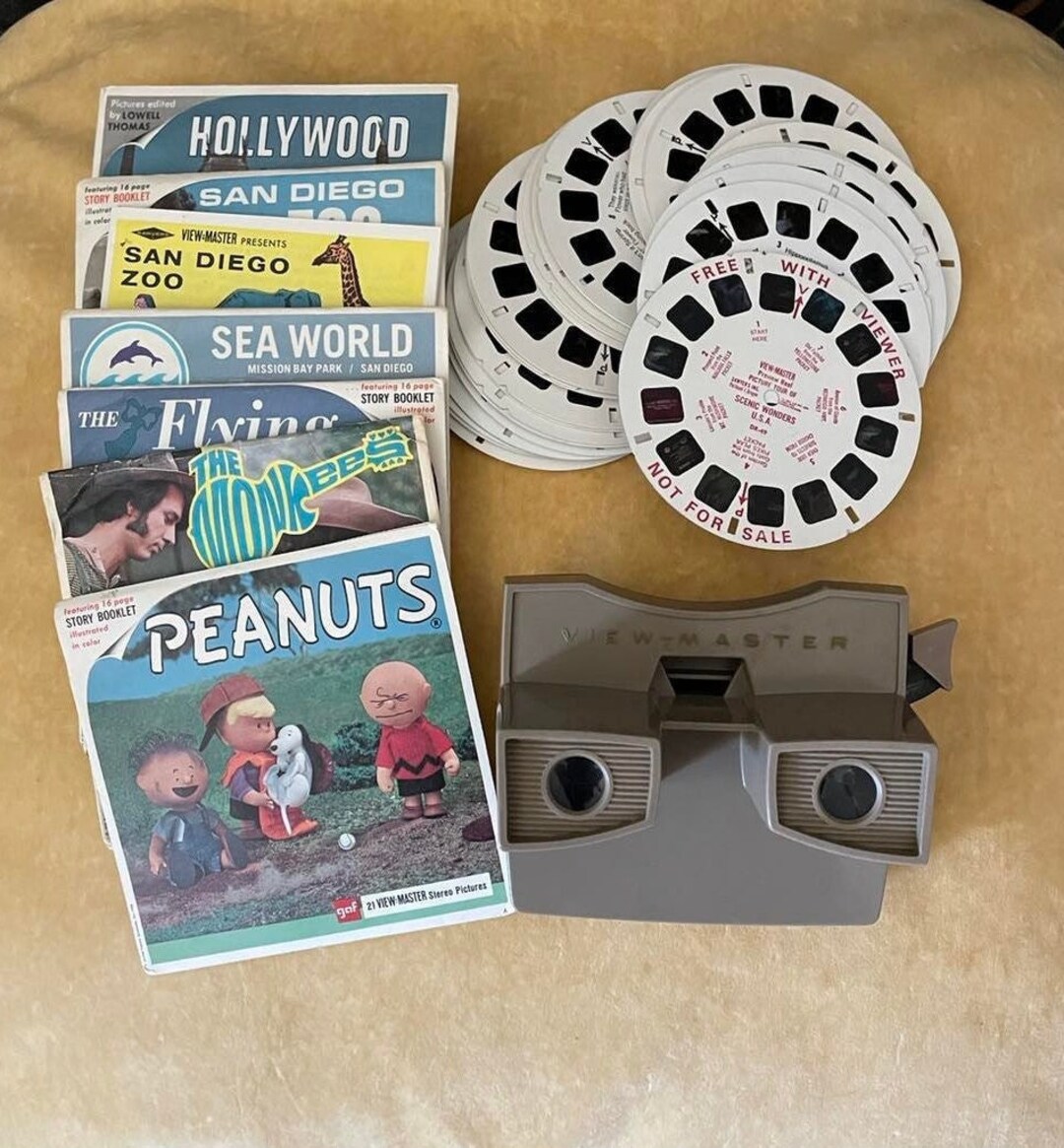 Vintage Viewmaster With 30 Reels - Etsy