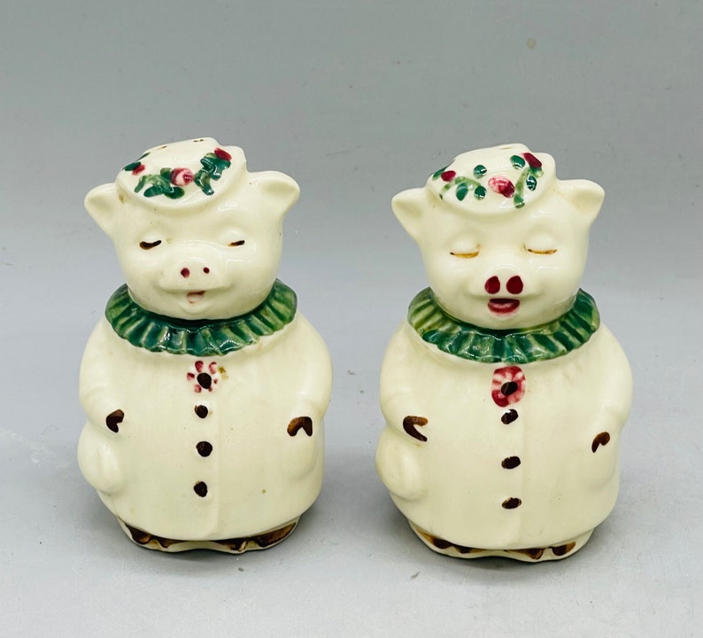 Shawnee Pottery Smiley Pig and Winnie Pig Shakers Sold Individually - Etsy Shawnee Pottery Smiley Pig and Winnie Pig Shakers Sold Individually - Etsy