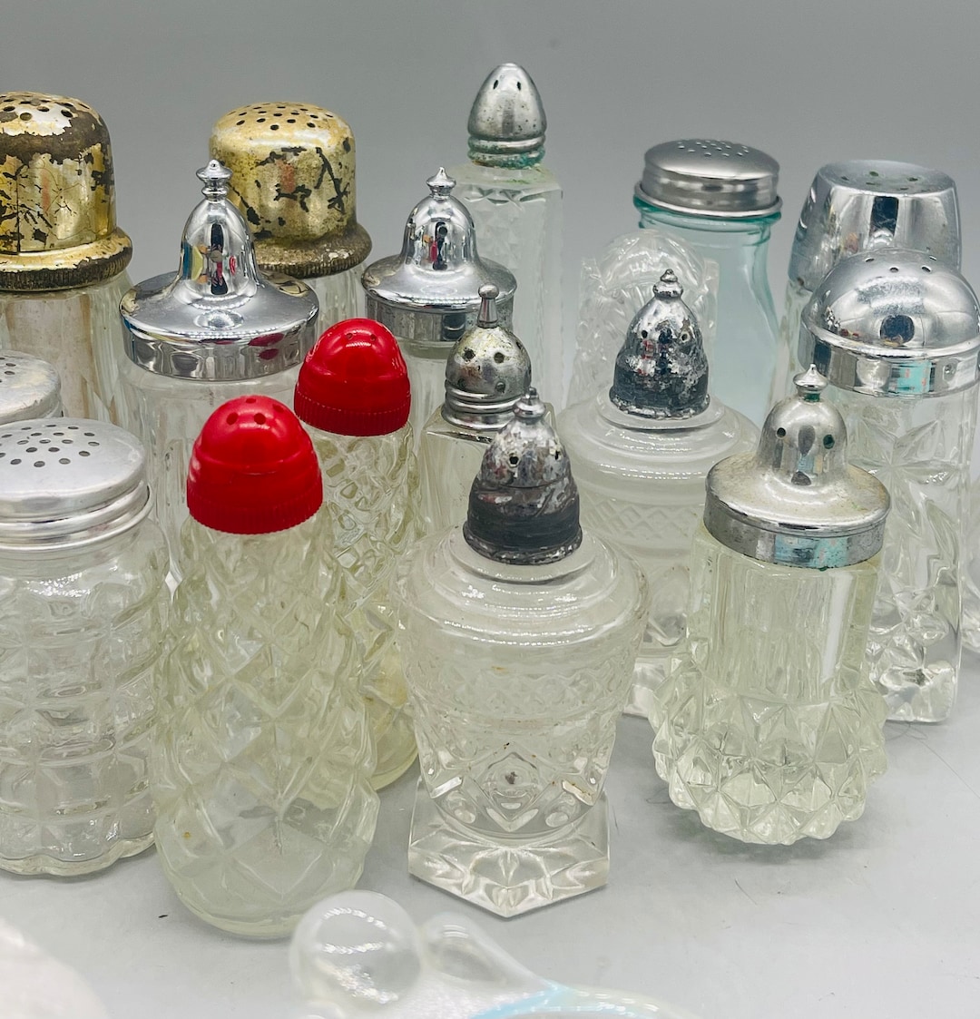 Vintage Clear Glass or Crystal Salt and Pepper Shakers Sold ...