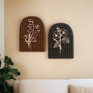 Wildflower Botanical Floral Wood Wall Hanging, Birth Month Flower Gift ...