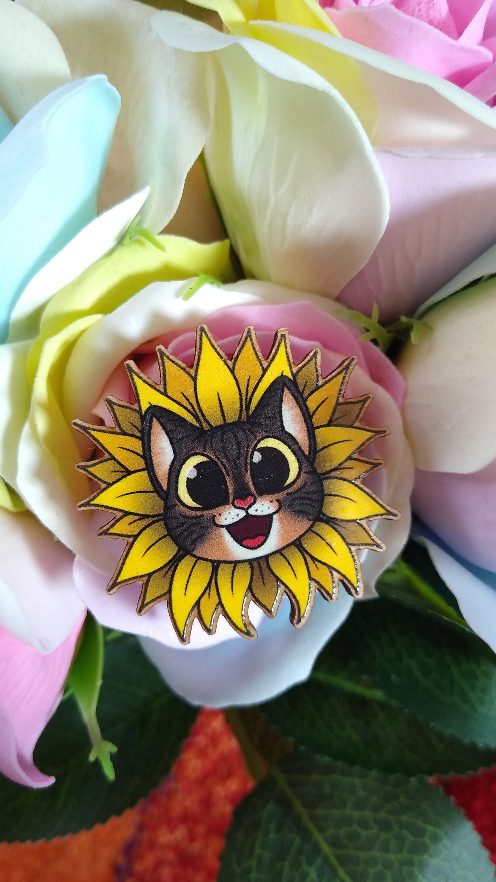 Floral Feline Wooden Pin - Cat, Flower, Enamel Pin, Cute, Ita Decor - Etsy