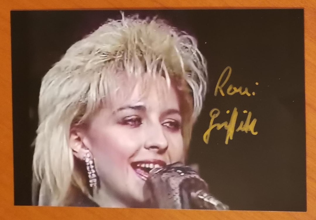 Roni Griffith, Singer, 80s, Signed Autographed 6x4 Photo - Etsy
