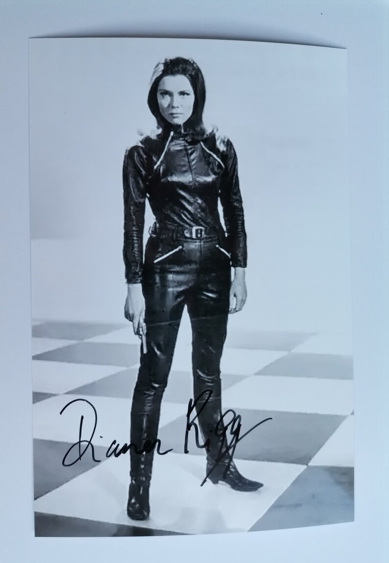 Diana Rigg 1938-2020, as Emma Peel in Avengers, Signed Autographed 6x4 ...