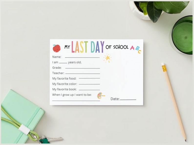 Printable Last Day of School Paper, Handprint School Keepsake, End of ...