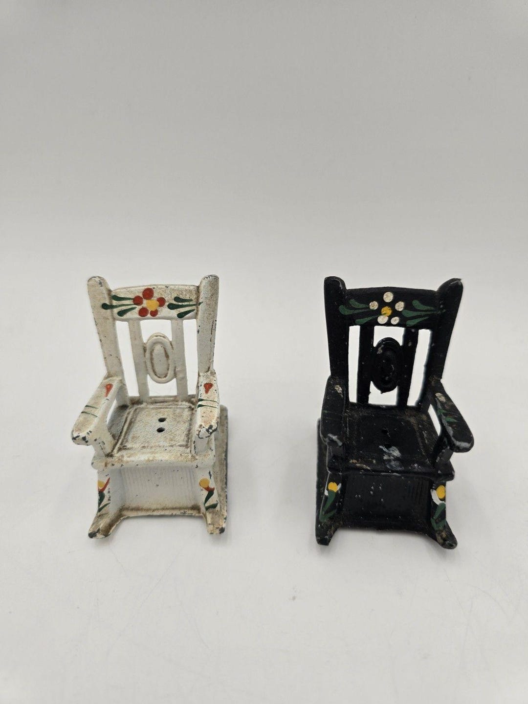 Vintage Cast Iron Rocking Chair Salt & Pepper Shakers Hand Painted ...