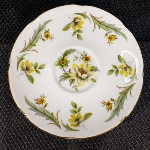 Vintage Royal Grafton Fine Bone China Evesham Floral Pattern Teacup ...