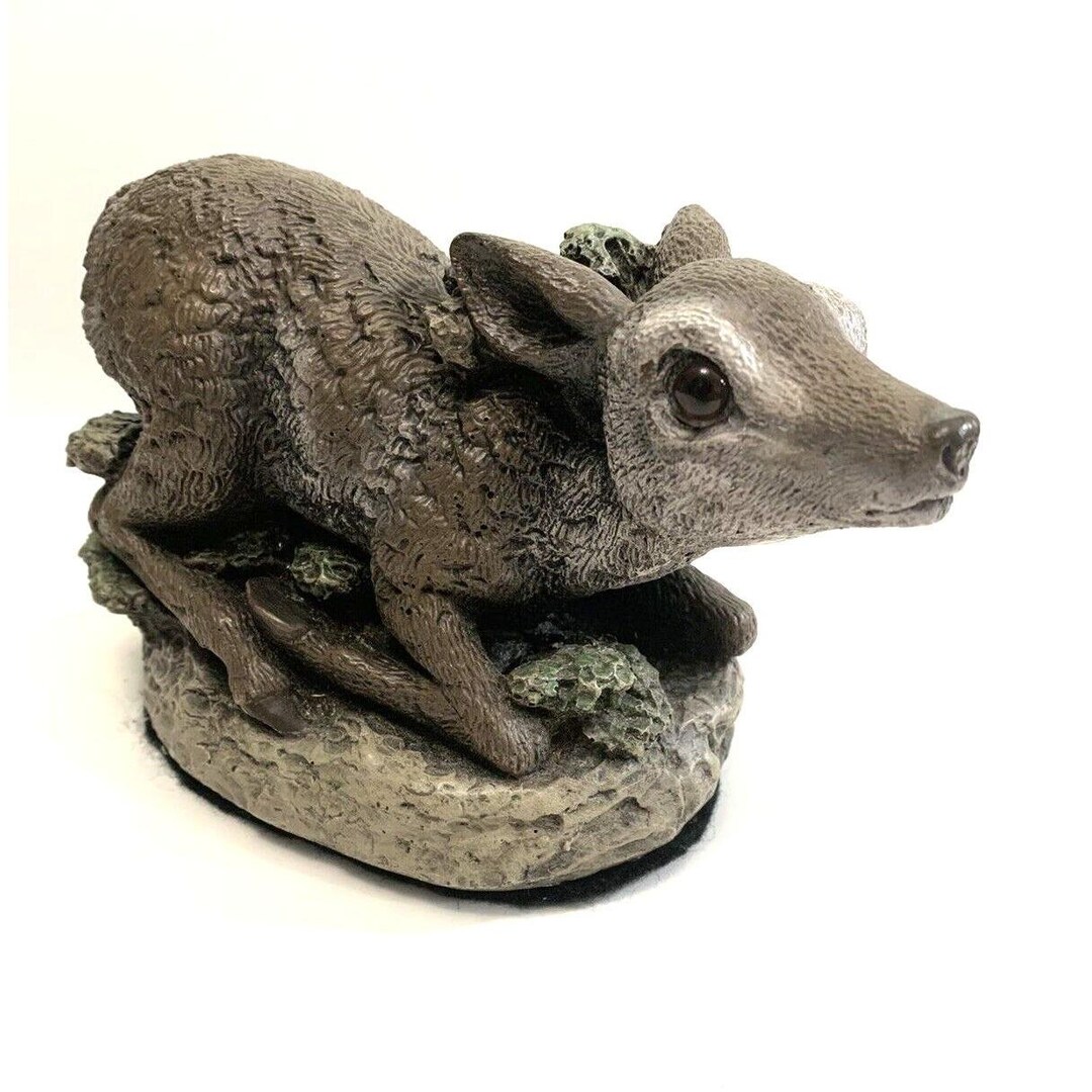 Cast Stone Fawn Baby Deer Laying Down Figure Realistic Eyes Studio 1995 ...