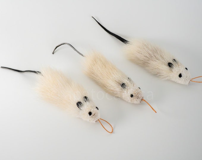 XL Long Haired Mouse Deer Hair Fur Cat Toy True North Great Angora ...