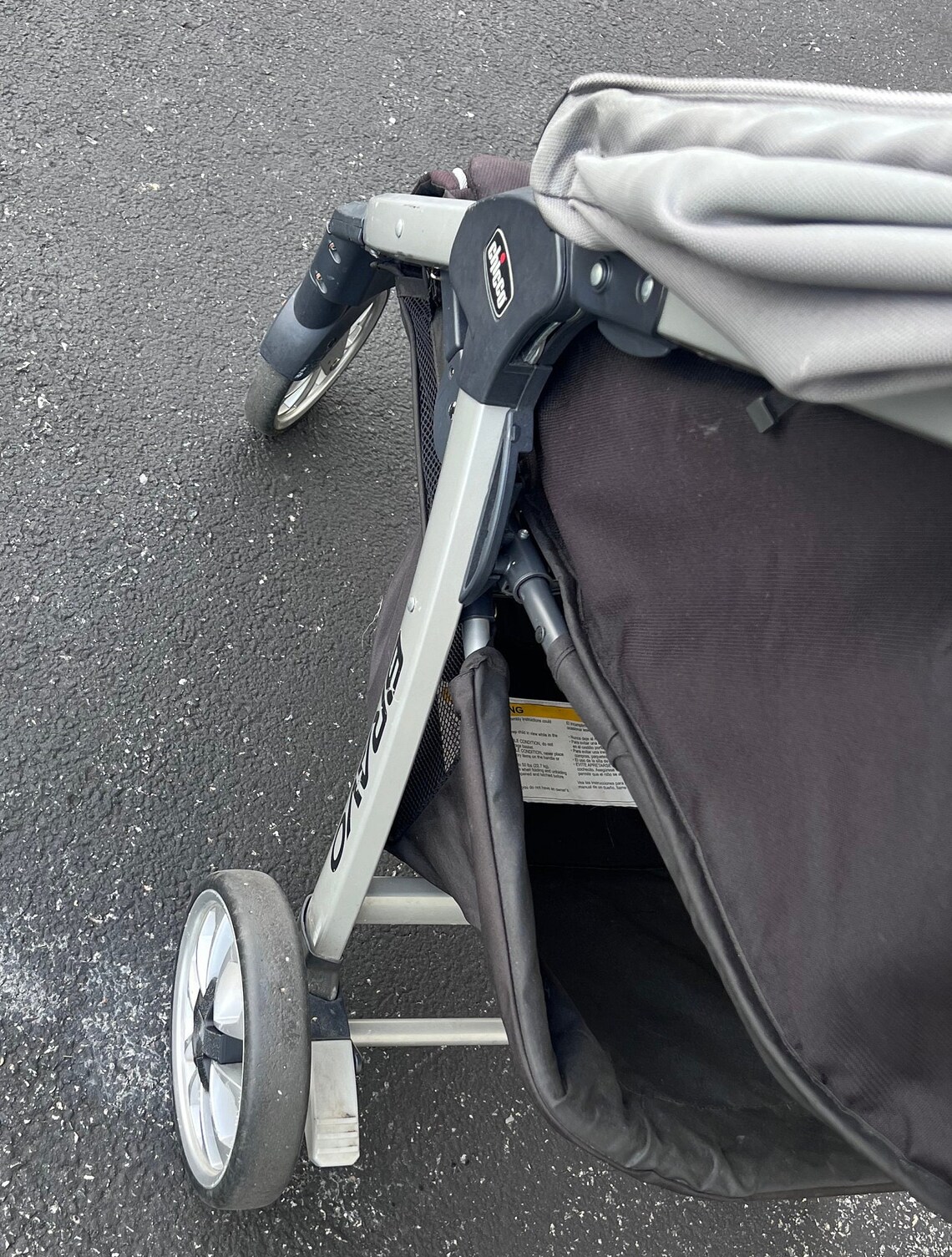 Chicco Bravo Stroller Wheel Cap With Apple AirTag Pocket - Etsy