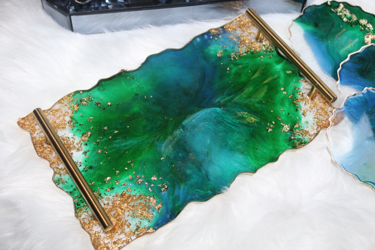 Handmade Green Resin Tray With Handles and Coasters Geode Tray - Etsy