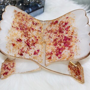 HANDMADE Floral Resin Quran Stand, Rose Petals Pressed Resin Quran ...