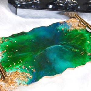 Handmade Green Resin Tray With Handles & Coasters: Geode Wedding Tray ...